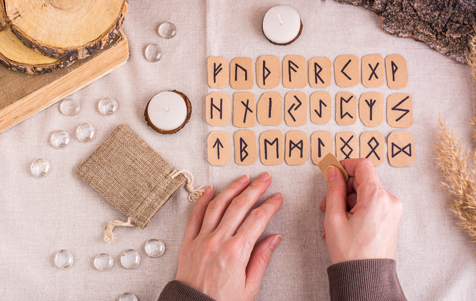 The Fundamentals of Runes - Astarte’s Temple